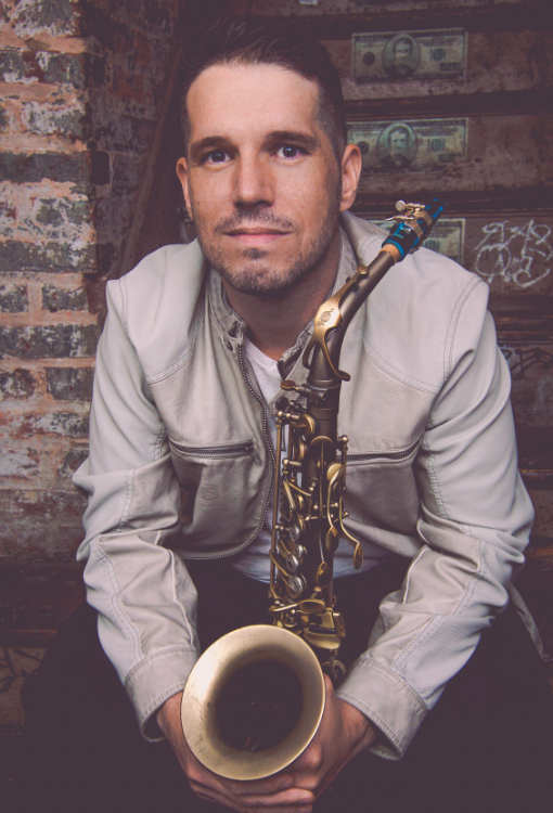 Scott Paddock Sax School | SAX PLAYING MADE FUN AND EASY!